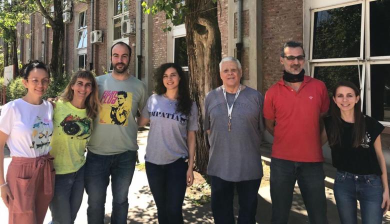 Científicos de la UNQUI desarrollan materiales para envases ...